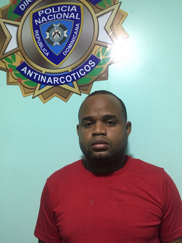 Apresan Dos Hombres Con Tres Paquetes De Marihuana En Los Bancos San