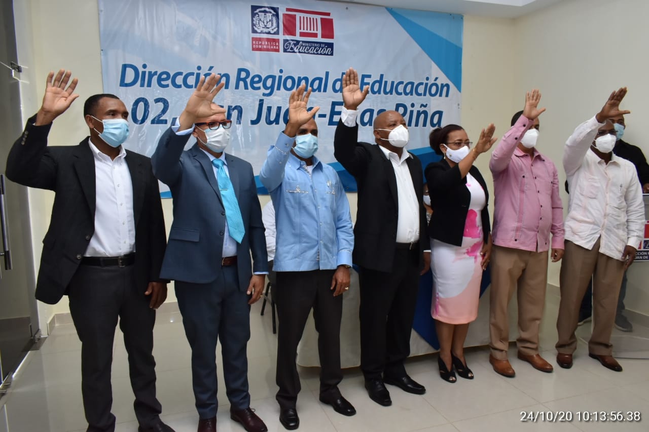 Juramentan nuevos Directores de Distrito Educación San Juan-Elías Piña ...
