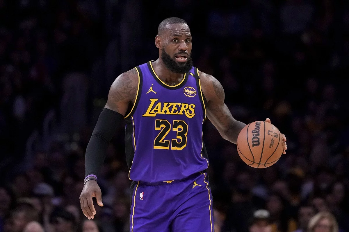 Lebron James Supera El Récord De Jordan De Juegos De 30 Puntos El 9049