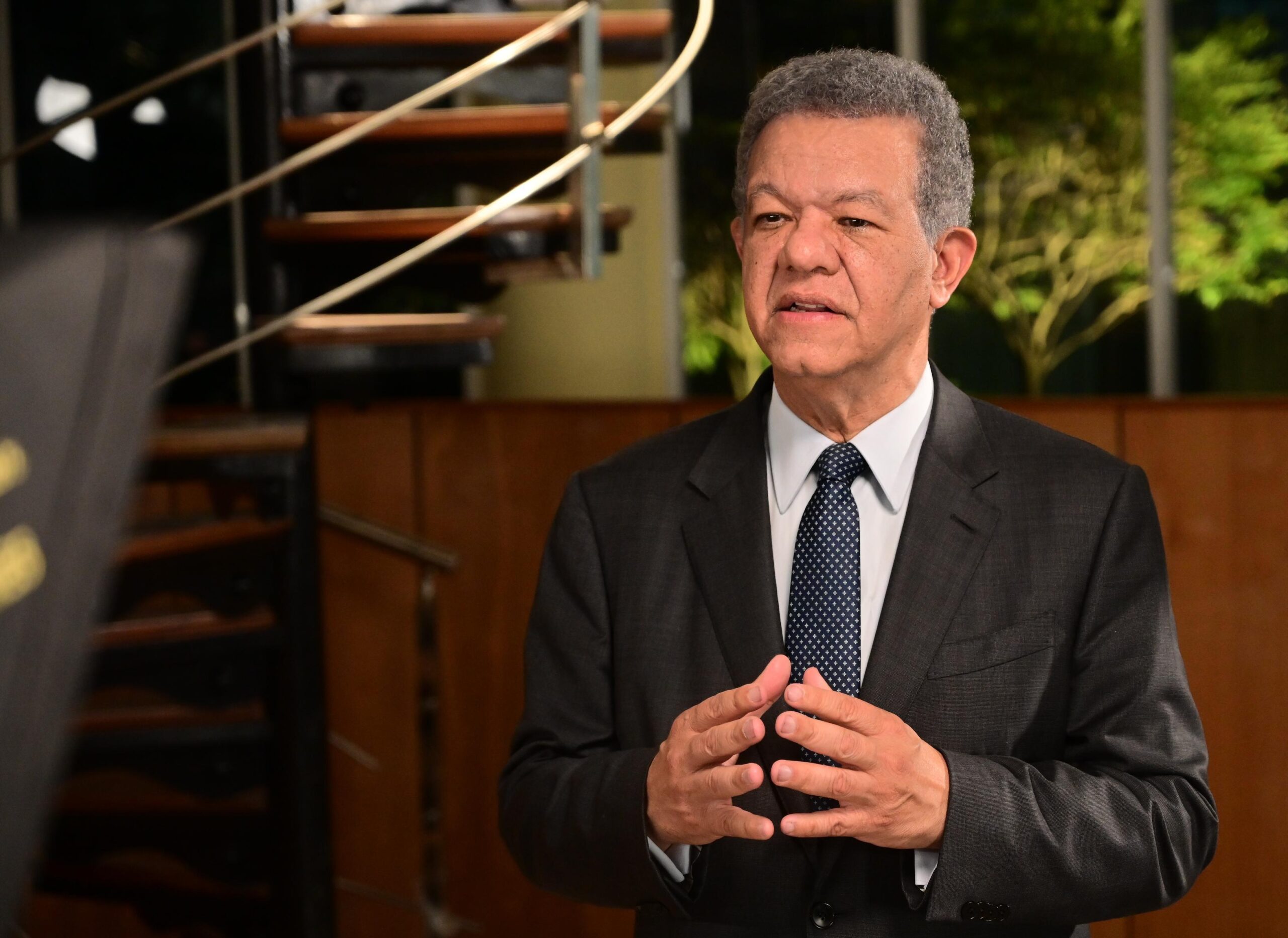 Leonel denuncia gobierno condena al pueblo a comer cocote y pata – El ...